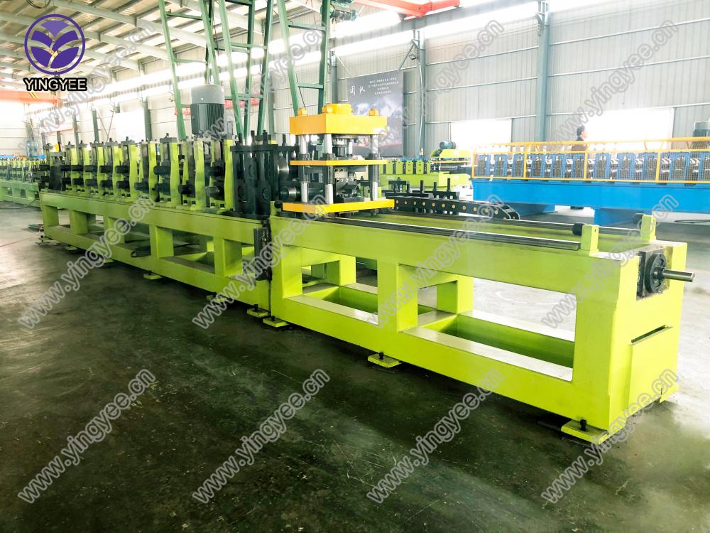 China Best-Selling Puf Panel Making Machine - Gear Box Drive Steel ...